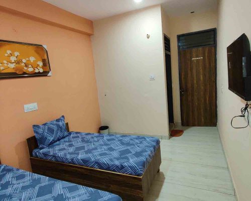 Sector 8 ,IMT Manesar, Gurgaon – Mahadev PG